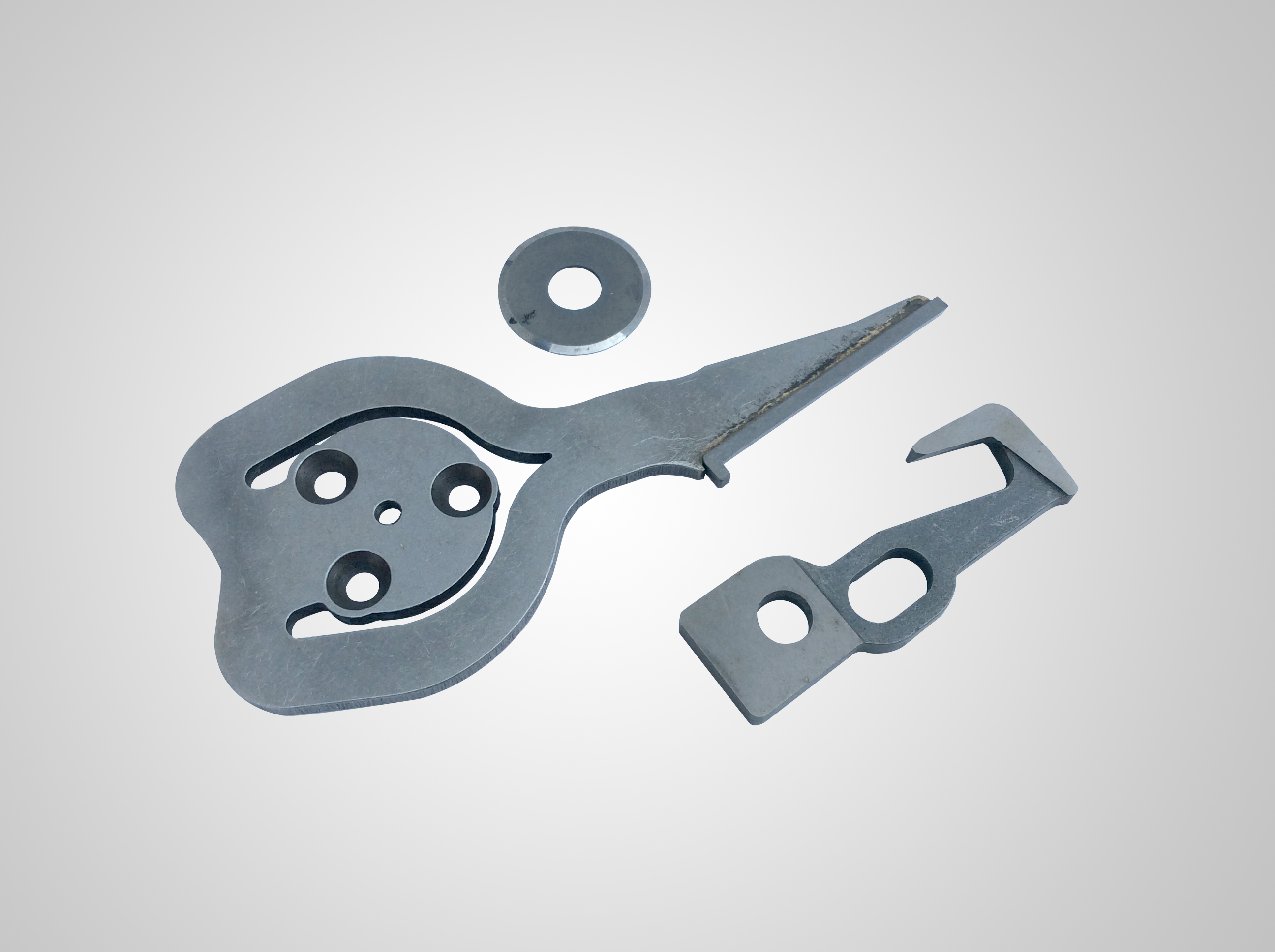 Falcon Loom Cutters & Assemblies - Phoenix Textile Engineering Pvt. Ltd.